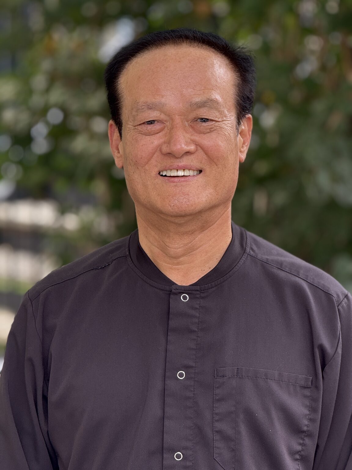 Hollywood Dentist | Roots Dental