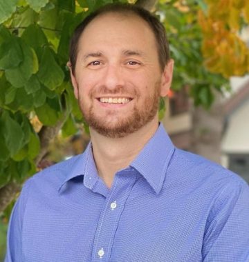 Dentist in Portland OR | Roots Dental